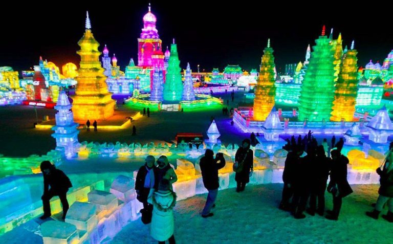 Top 10 Most Amazing Festivals Around The World — TopsJournal